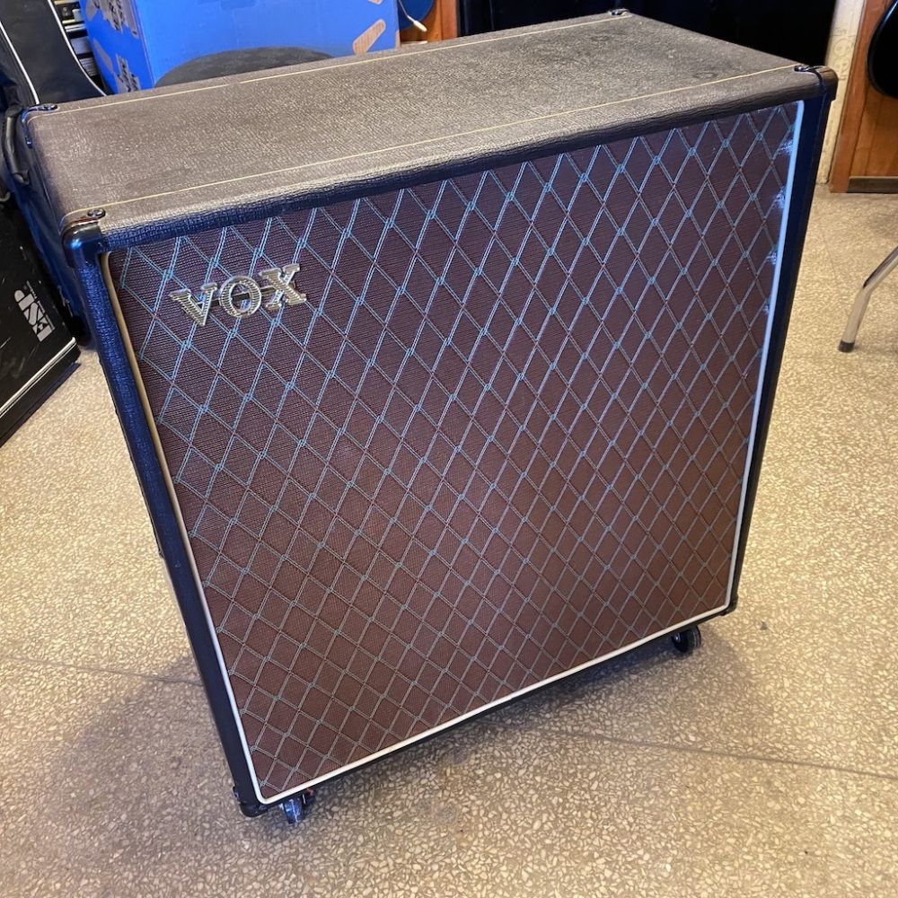 VOX V412BH 4X12 CABINET - Kitarapaja